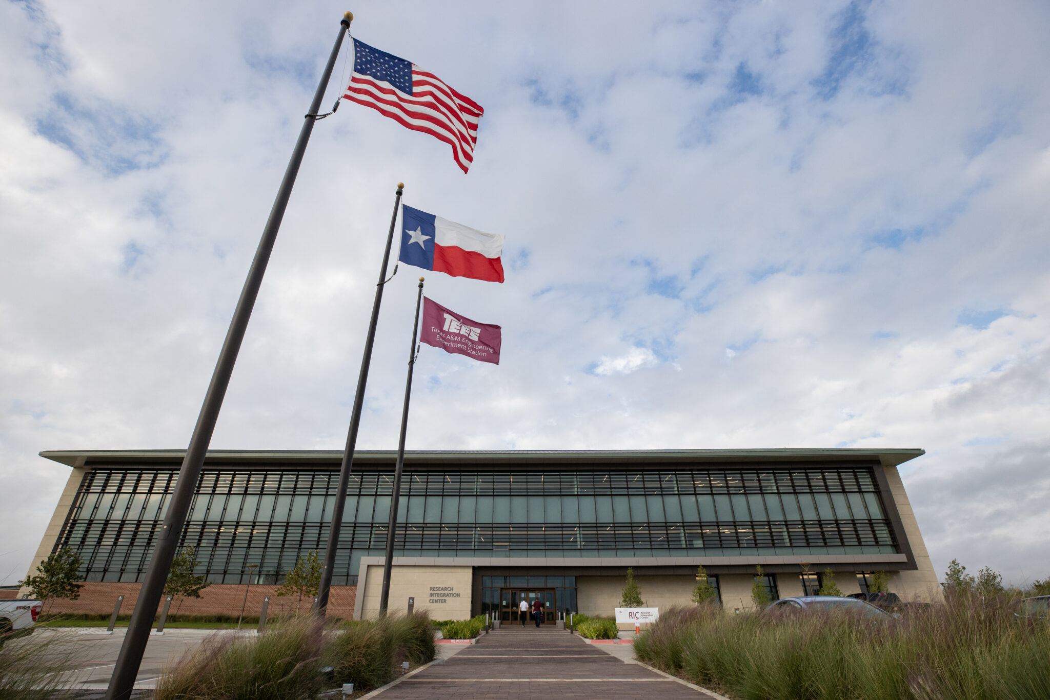 Grand Opening for National Security Innovation – Bush Combat ...